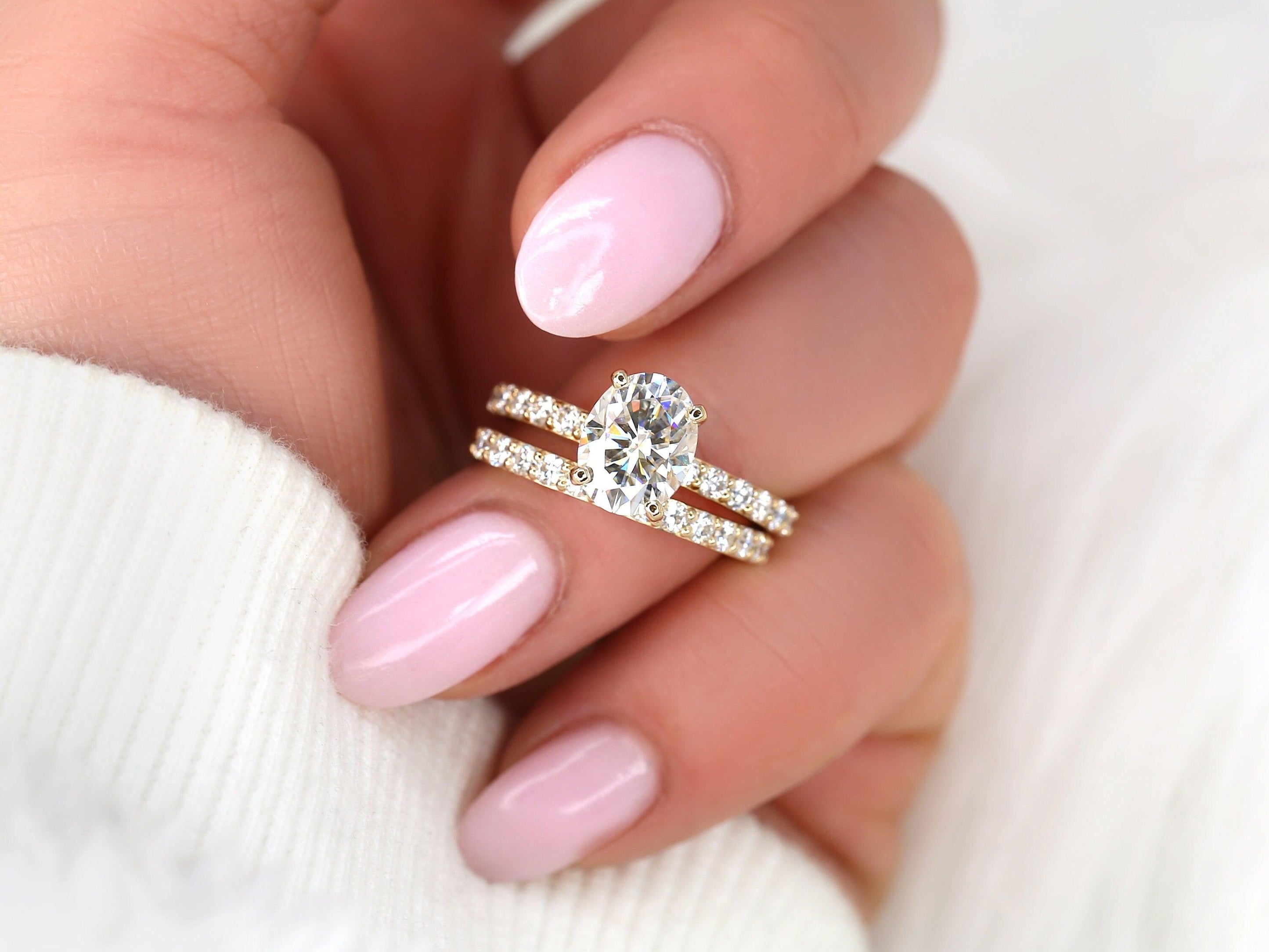 2 CT Oval Cut Bubble Halo & Pave Lab Grown Diamond Bridal Ring Set ...