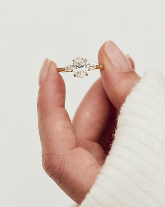 1.4 CT Oval Cut Three Stone Lab Grown Diamond Engagement Ring For Wome ...